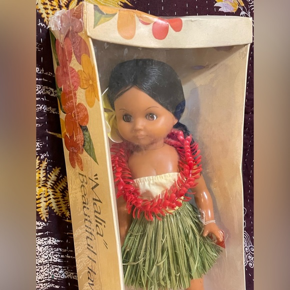 Vintage | Toys | Vintage 972 Malia Hawaiian Doll Anekona Hawaii Wahine ...